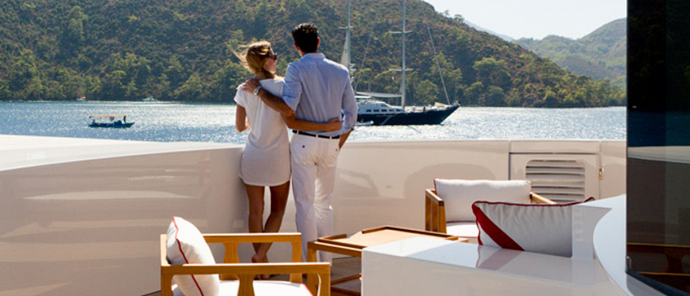 Elevate Your Yacht Experience with Our Dedicated Concierge Services